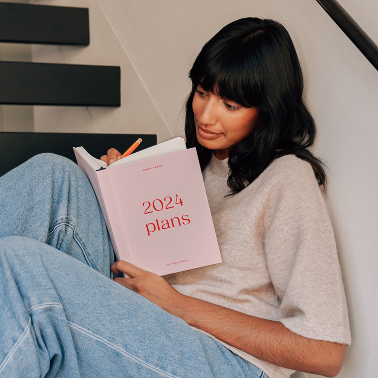 The 5 features in our 2024 planner designed with you in | Papier US