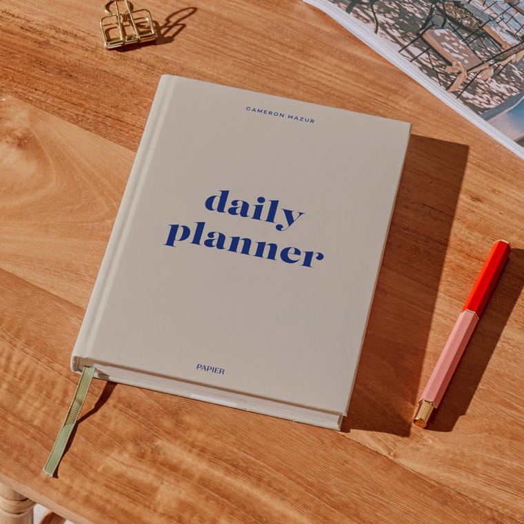 What’s inside our undated daily planner? | Papier US